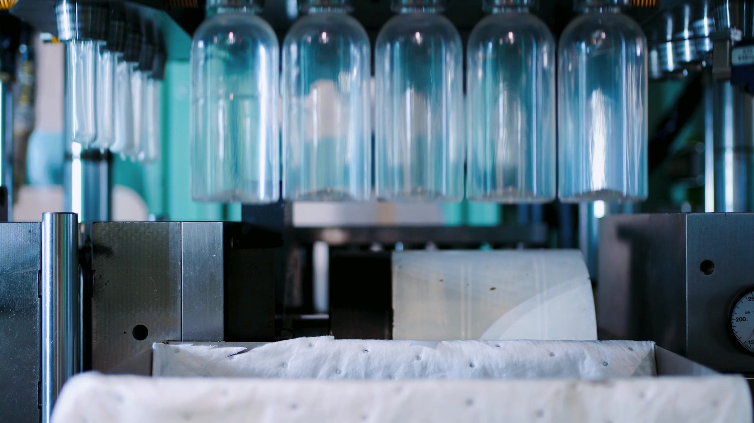 Injection Stretch Blow Molding - Capabilities | Central Plastics